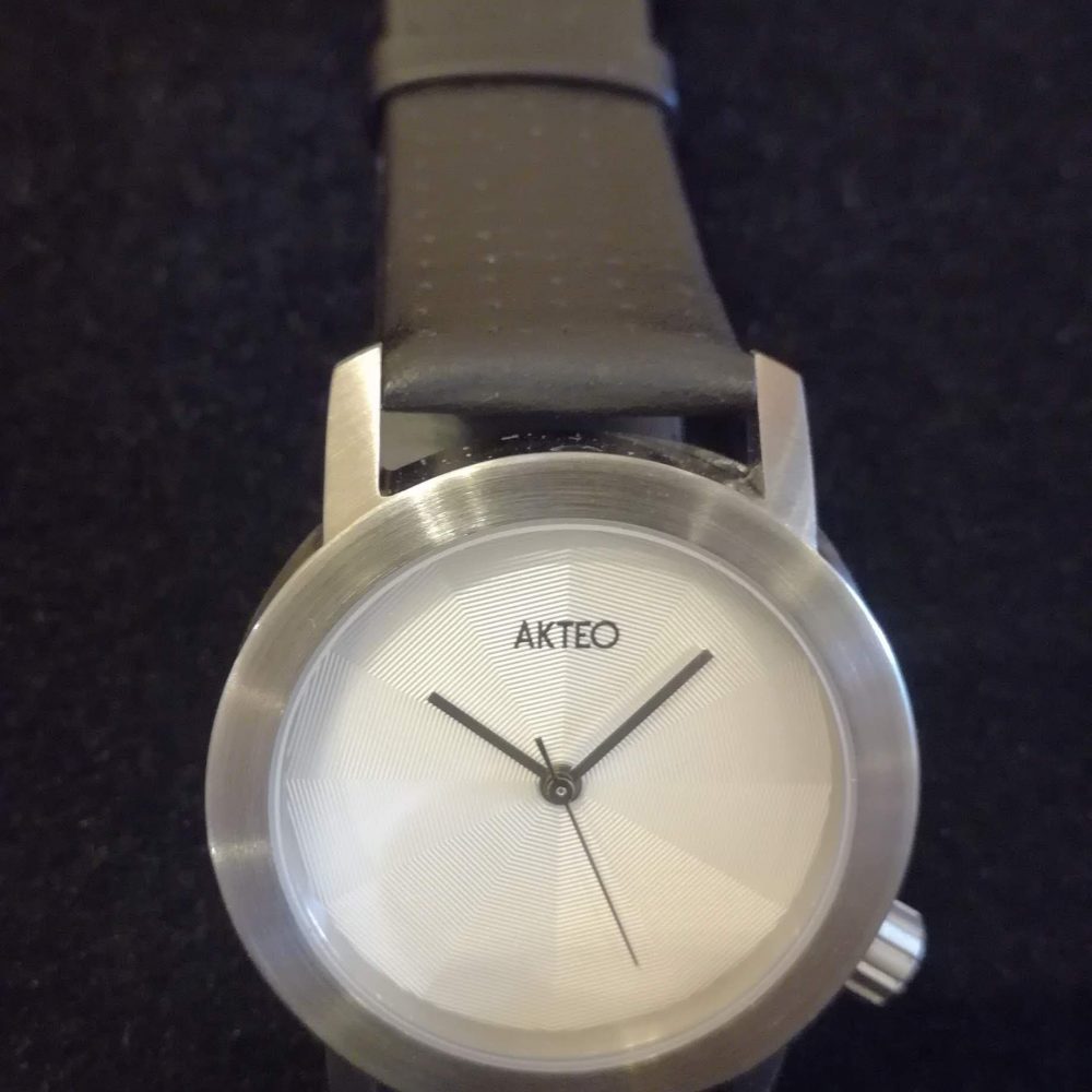 Akteo - the original watch, time to enjoy - Cristal Concorde