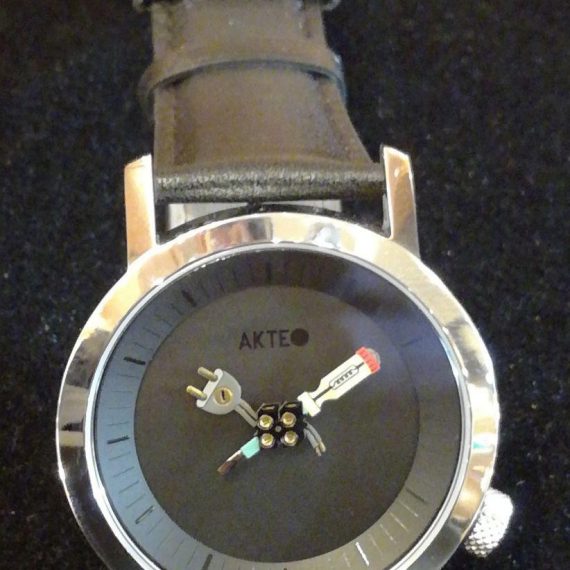 Akteo - the original watch, time to enjoy - Cristal Concorde